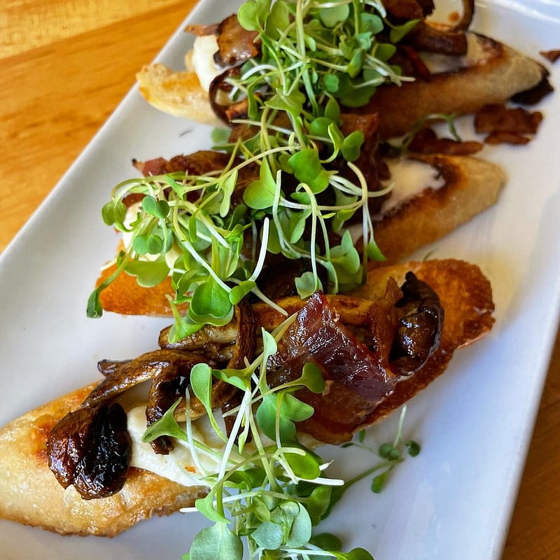 La Rana Bistro - Decorah Area Chamber of Commerce